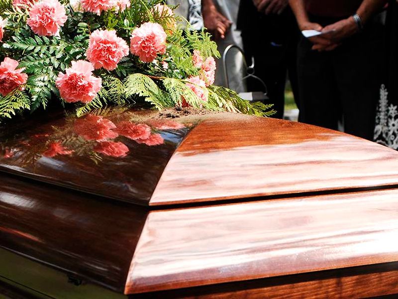 ¿Qué incluye un servicio funerario? | Funeraria Florido